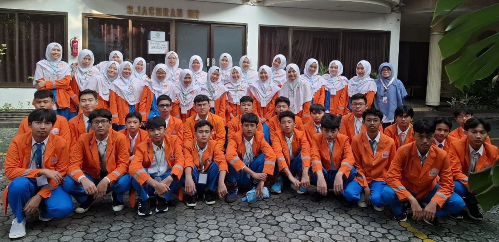 Siswa ICP Spemdalas Ikuti Cambridge Checkpoint Assessment - SelaweDotCom